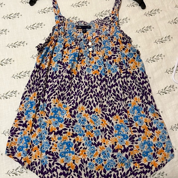 GAP | Tops | Floral Peasant Tank | Poshmark